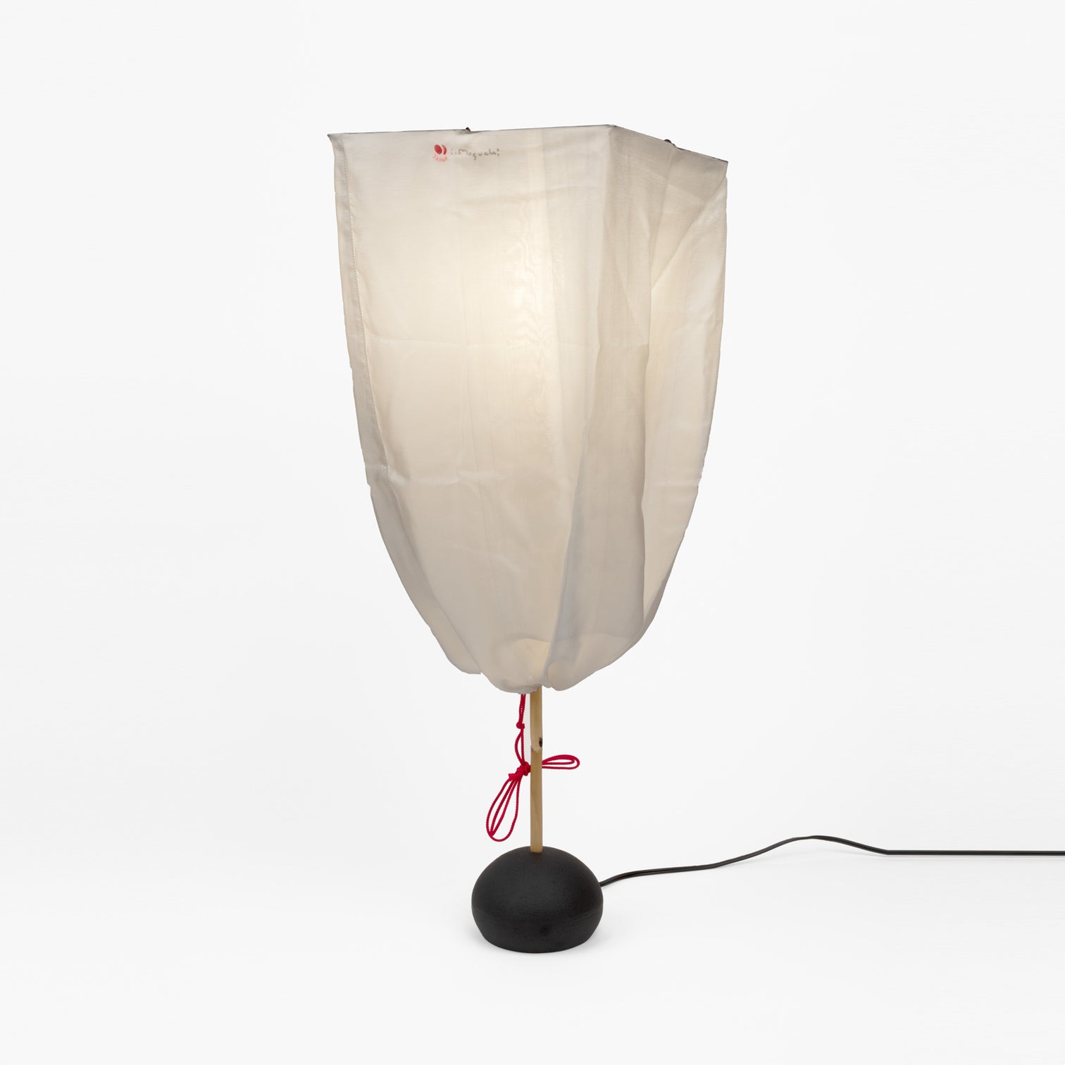 Akari BB2-K1 – The Noguchi Museum